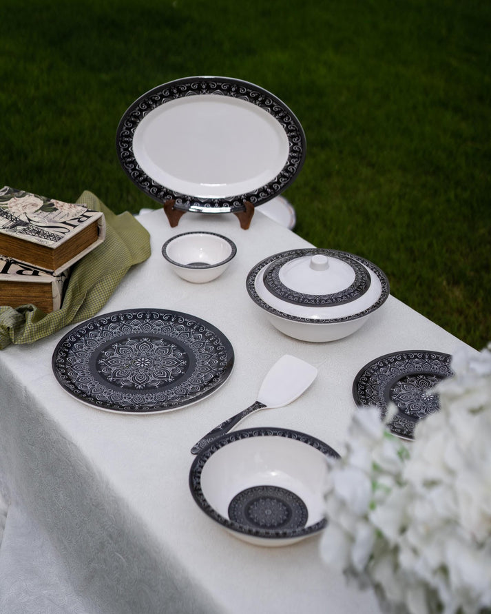 Noir Chic Dinner Set – Patex Studios